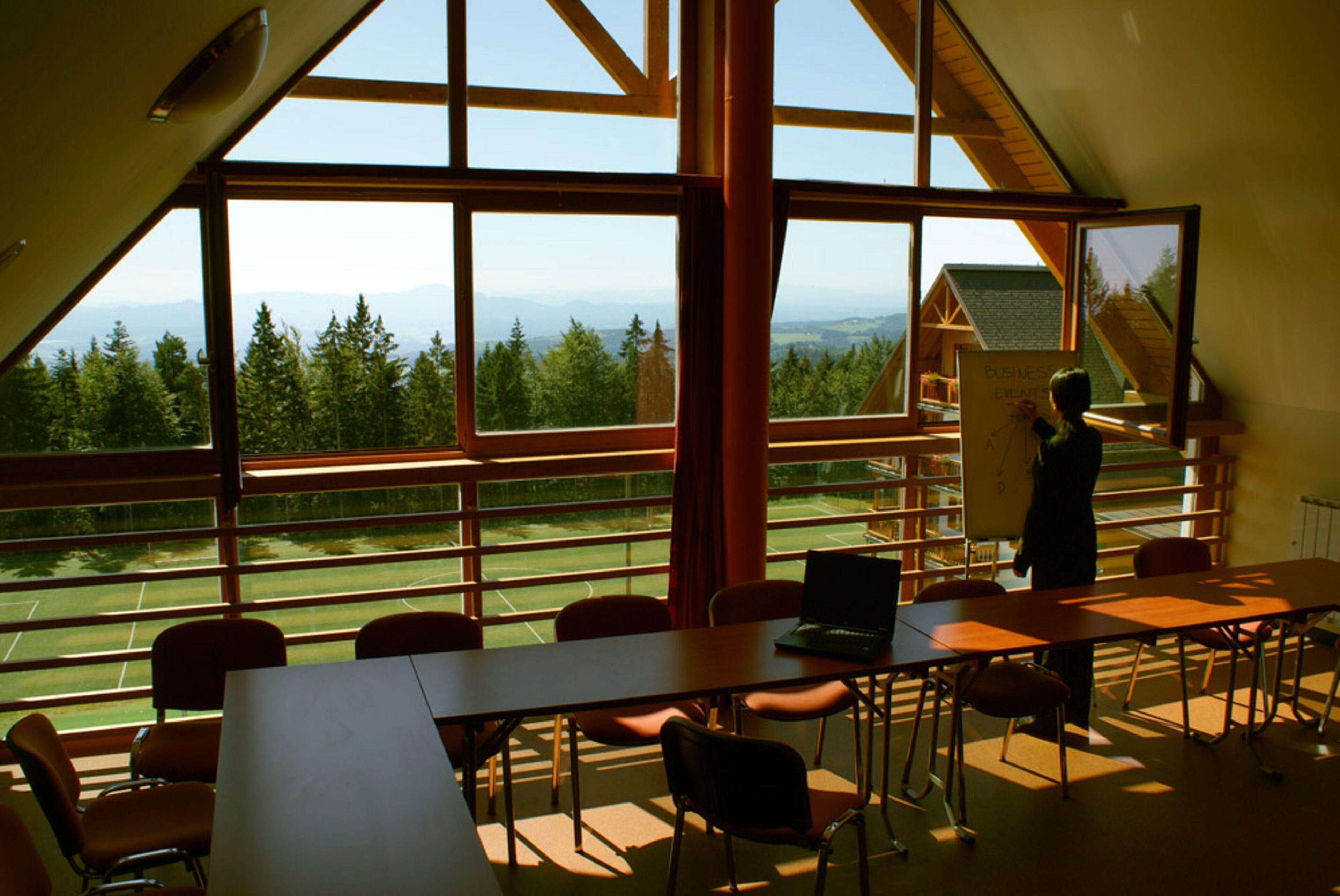 Hotel Pohorje Village Wellbeing Resort - Wellness & Spa Hotel Bolfenk ...